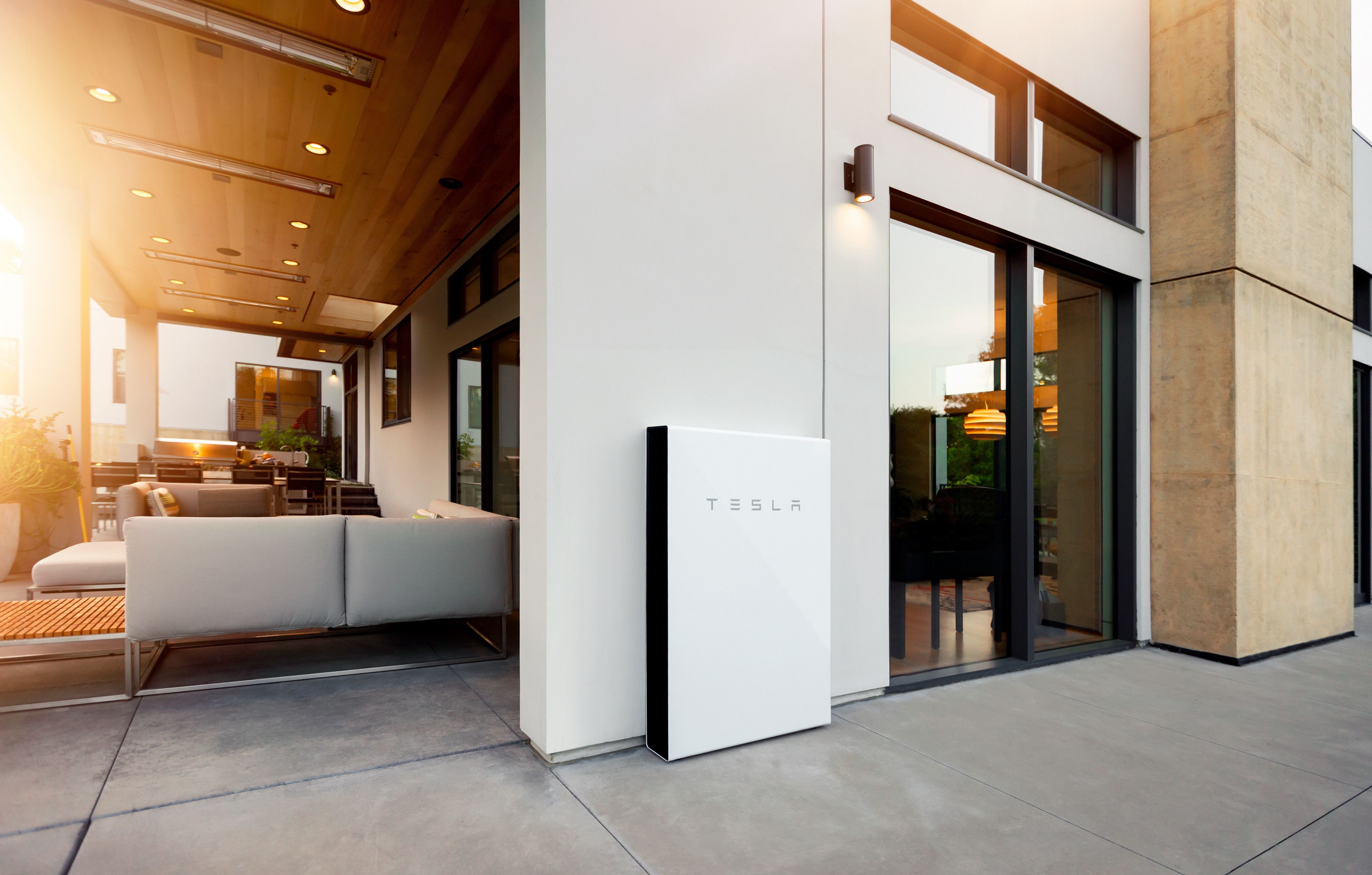 Tesla Powerwall cost analysis: Hardware and installation